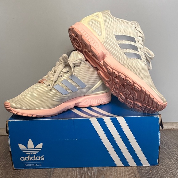 ADIDAS ZX FLUX W | Shoes | Adidas Zx Flux Wftw White Metallic Silver ...
